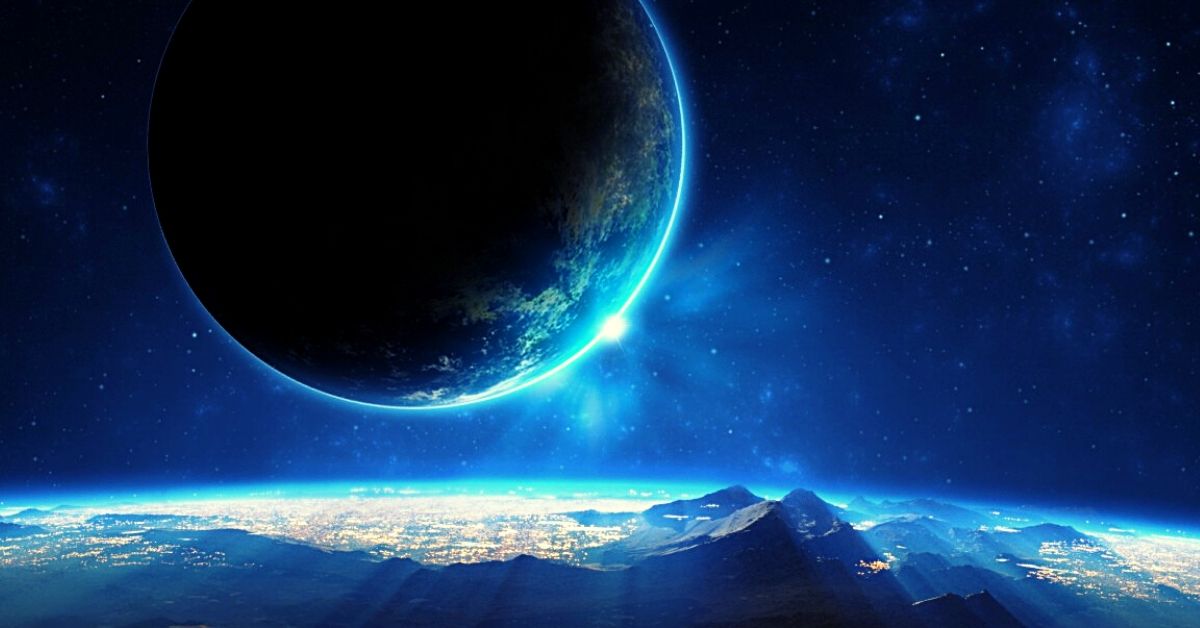 Astronomers Spotted 'Mirror-Image' Exoplanet Only 3,000 Light-Years Away