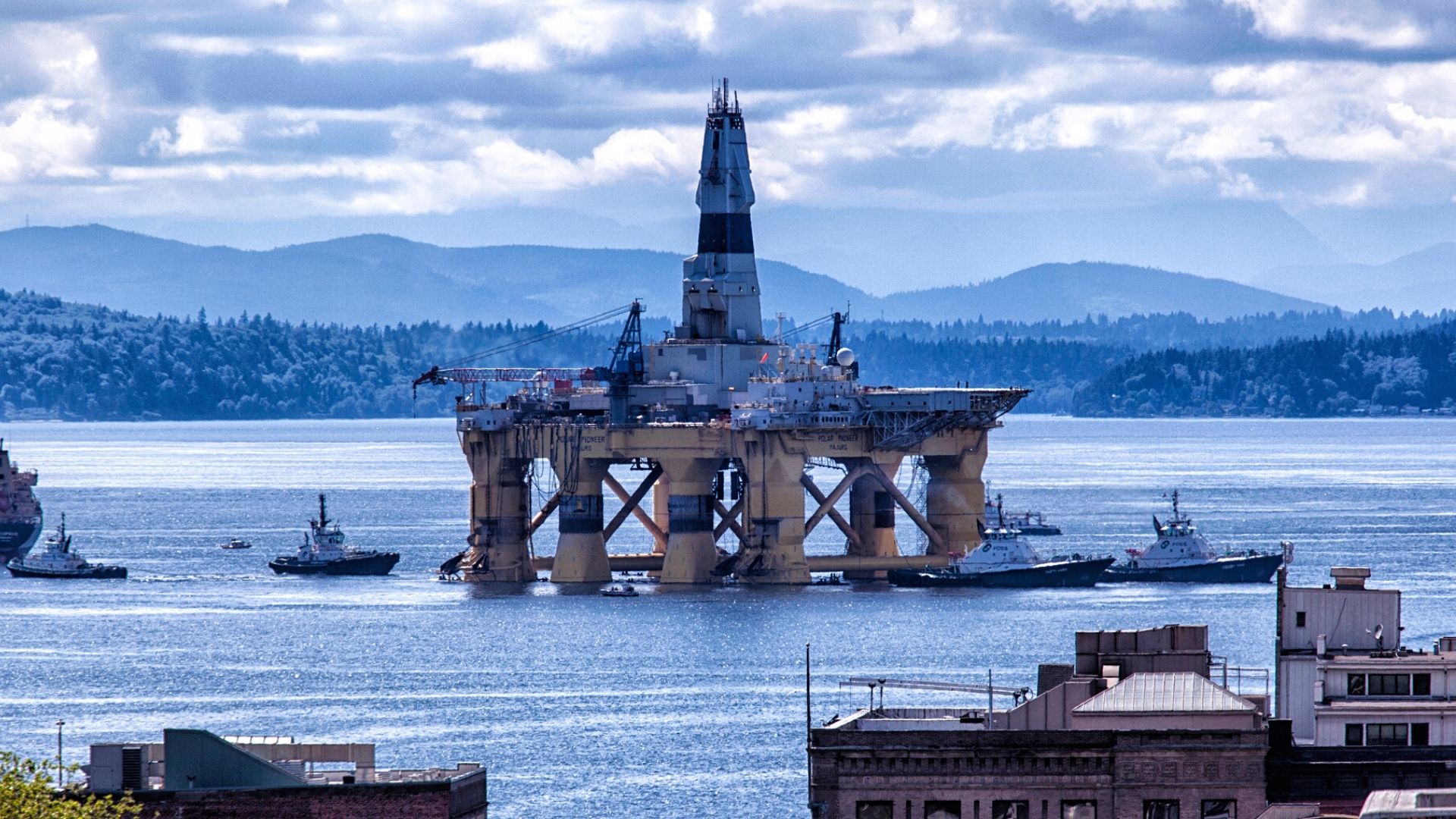 Shell Forced to Cut Emissions by 45% In Historic Climate Decision