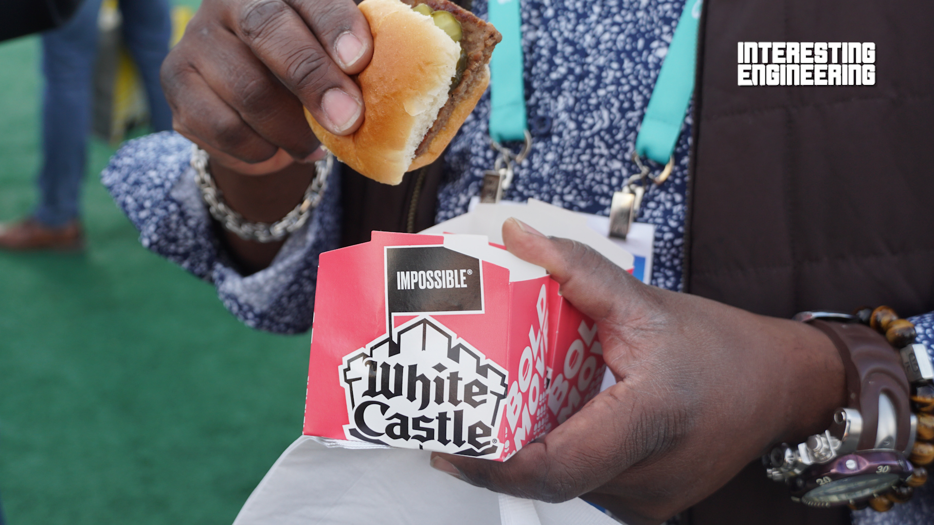 Delicious Plant-Based Meat-Free Burgers, Porks and Sausages that Taste ...