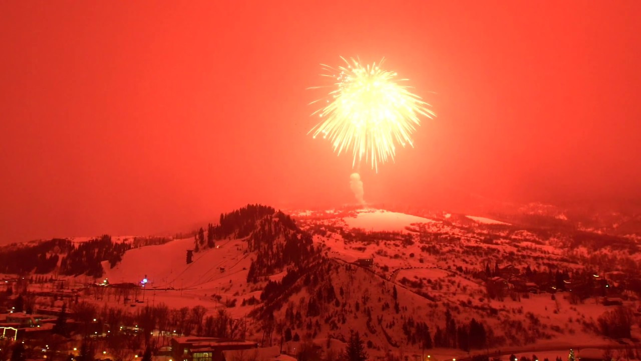 Watch the World's Largest, Guinness Record-Breaking Firework Show