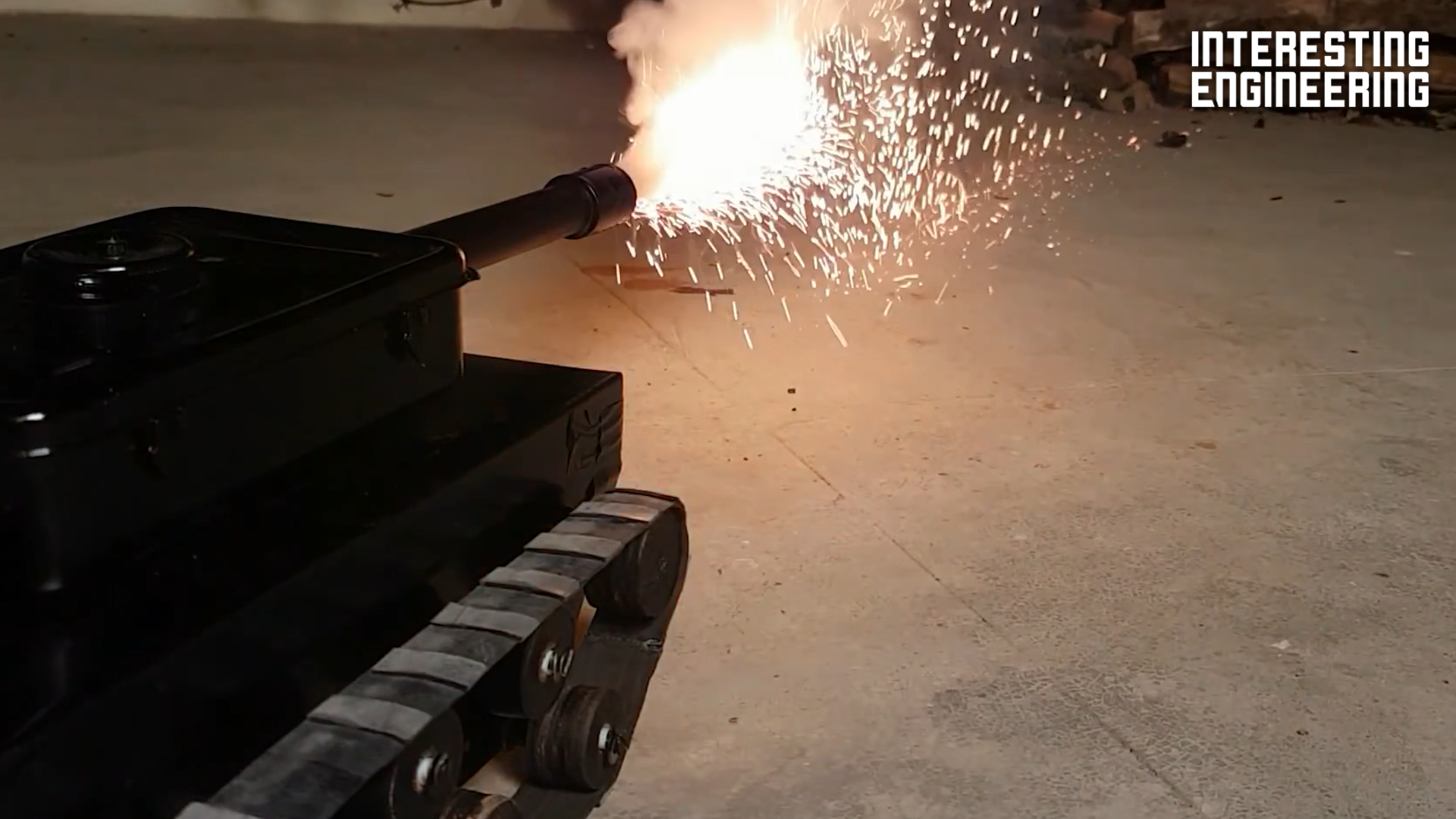 Build your own remote control battle tank with a working gun
