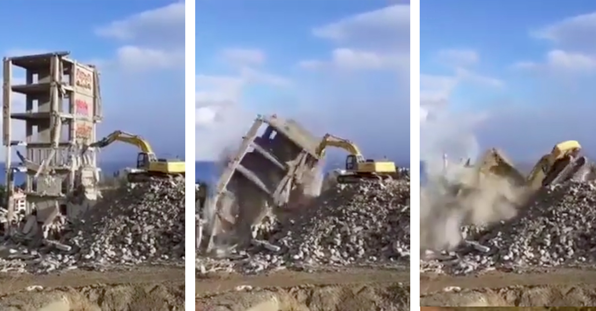 This Operator Doesn't Know How to Use an Excavator, and It Shows