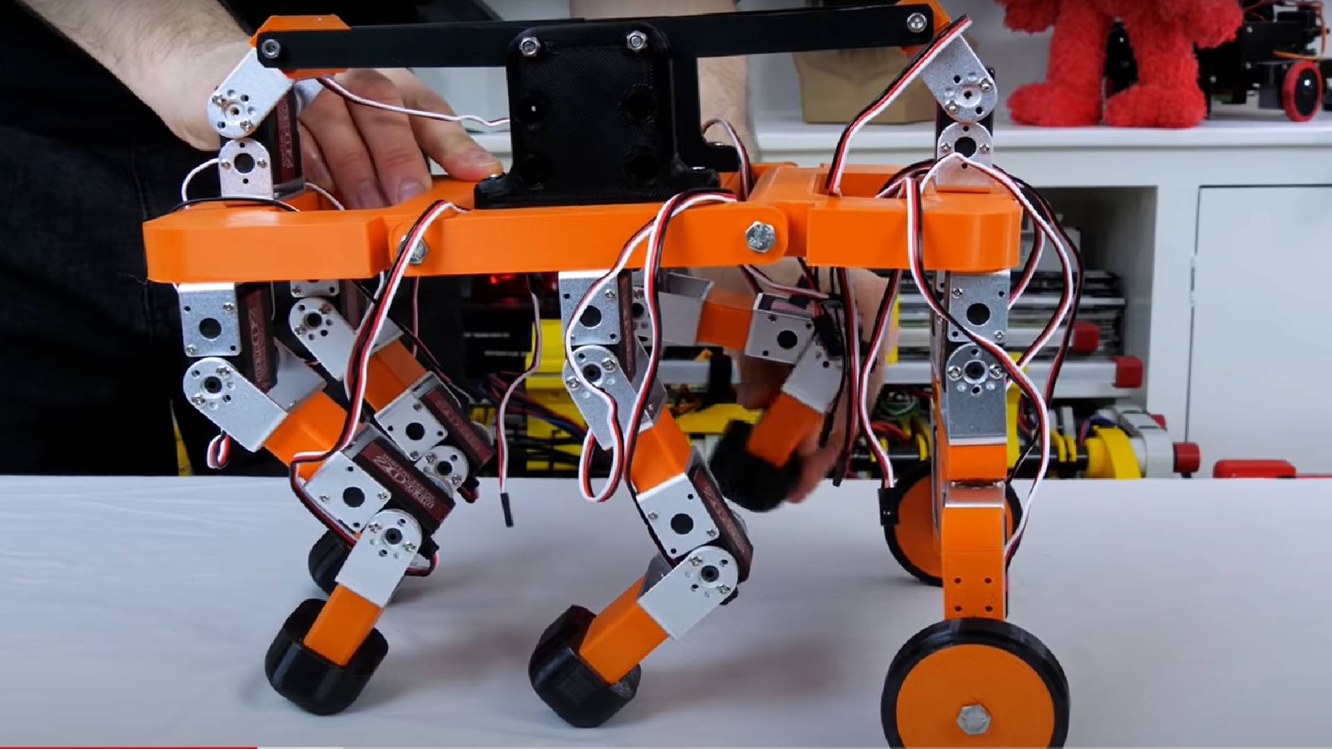 Watch This Cute Home-Made Robot Climb Over Obstacles