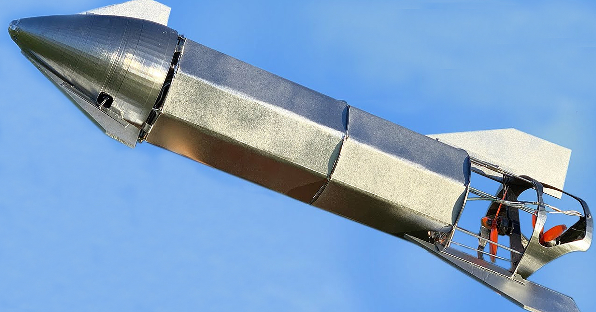 Homemade SpaceX Starship Replica Attempts the Famous ‘Belly Flop’
