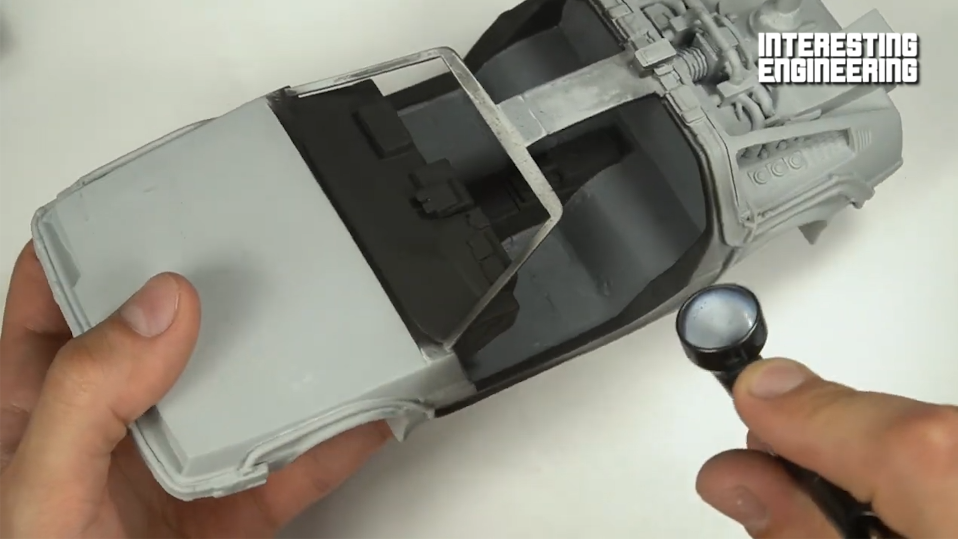 How to Make a Realistic DeLorean DMC-12 Model From "Back to the Future"