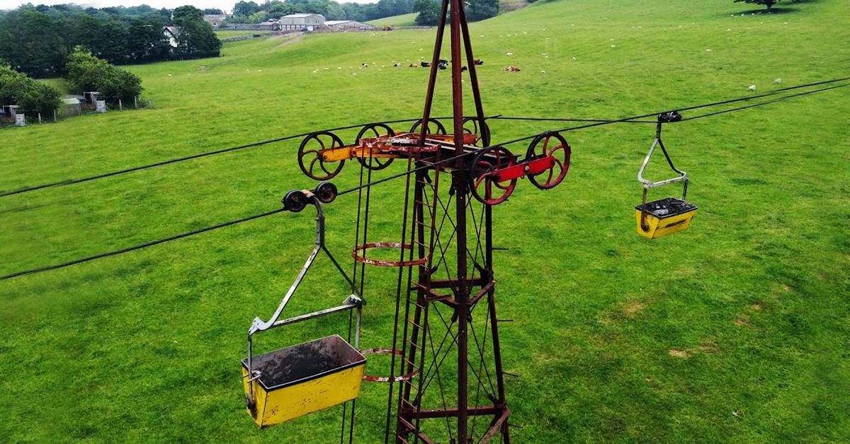 This Aerial Ropeway Moves 330 Tons a Day Without Using Any Power