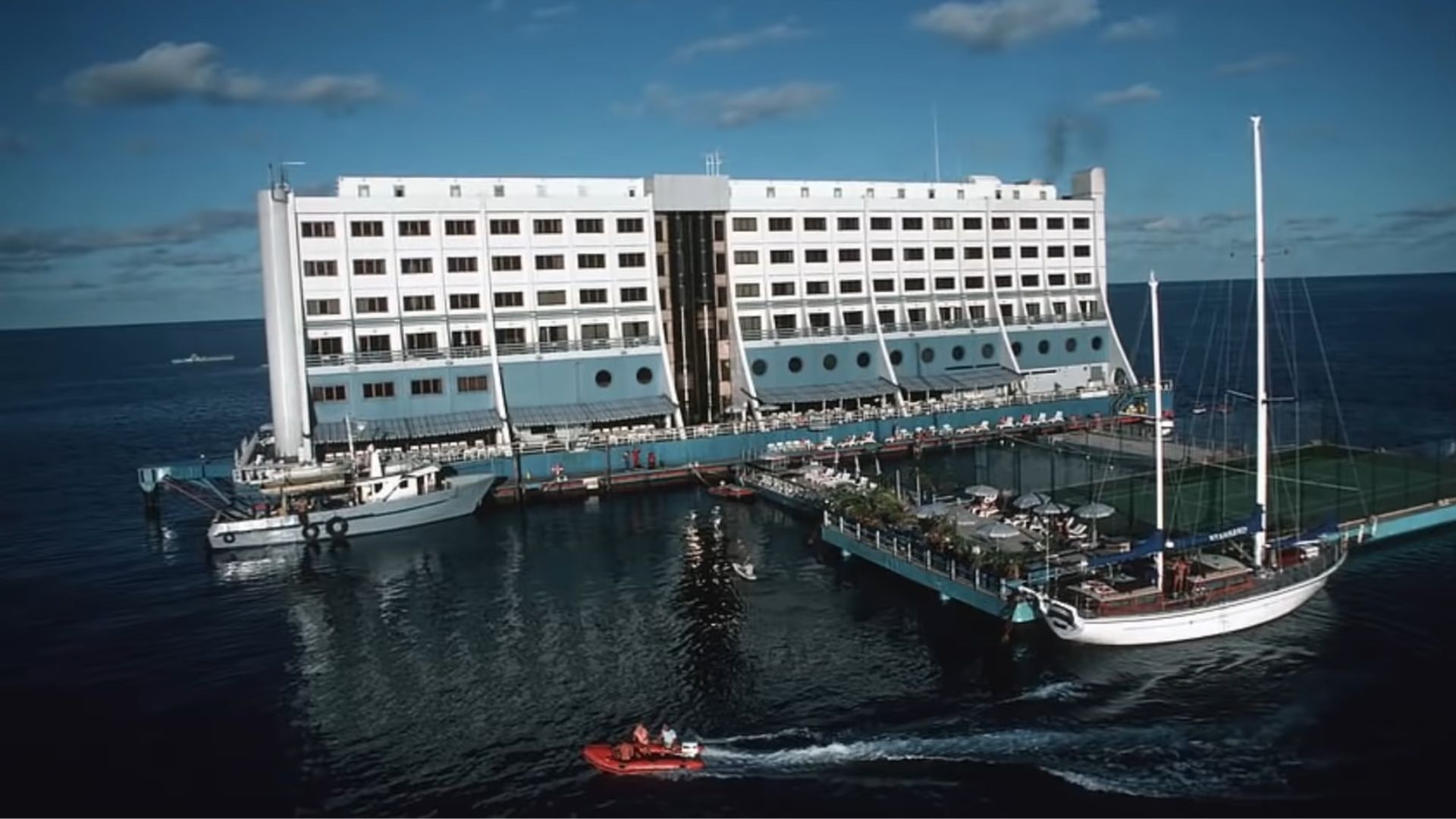 How the World’s First Floating Hotel Ended Up Abandoned in North Korea