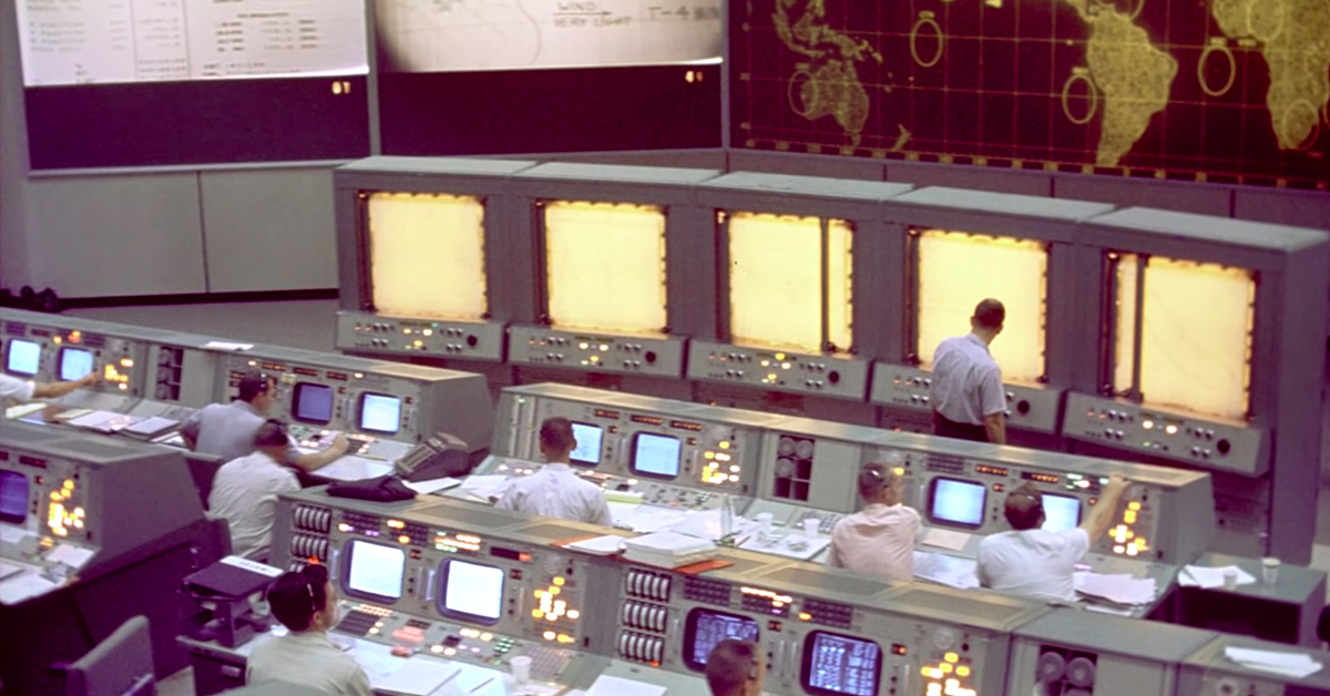 This Is How Mission Control Tracked Astronauts 60 Years Ago