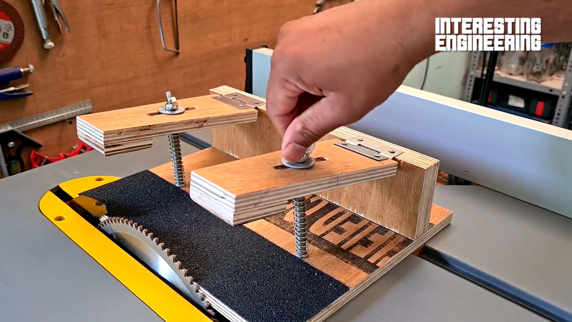 5 Woodworking Hacks to Save Ton of Effort Around the Workshop