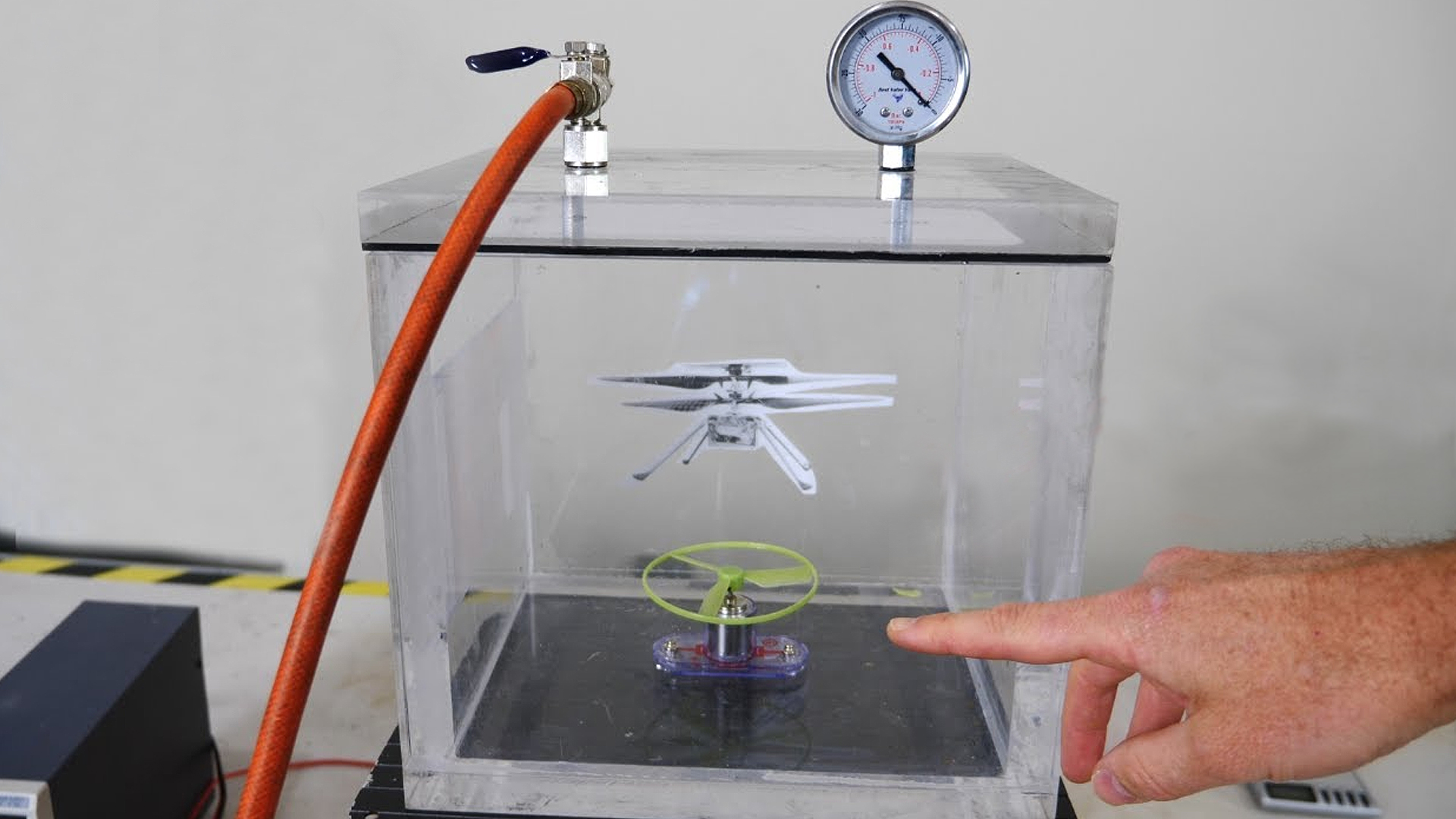 Engineer Tries to Achieve Flight at Mars' Surface Pressure In a Vacuum ...