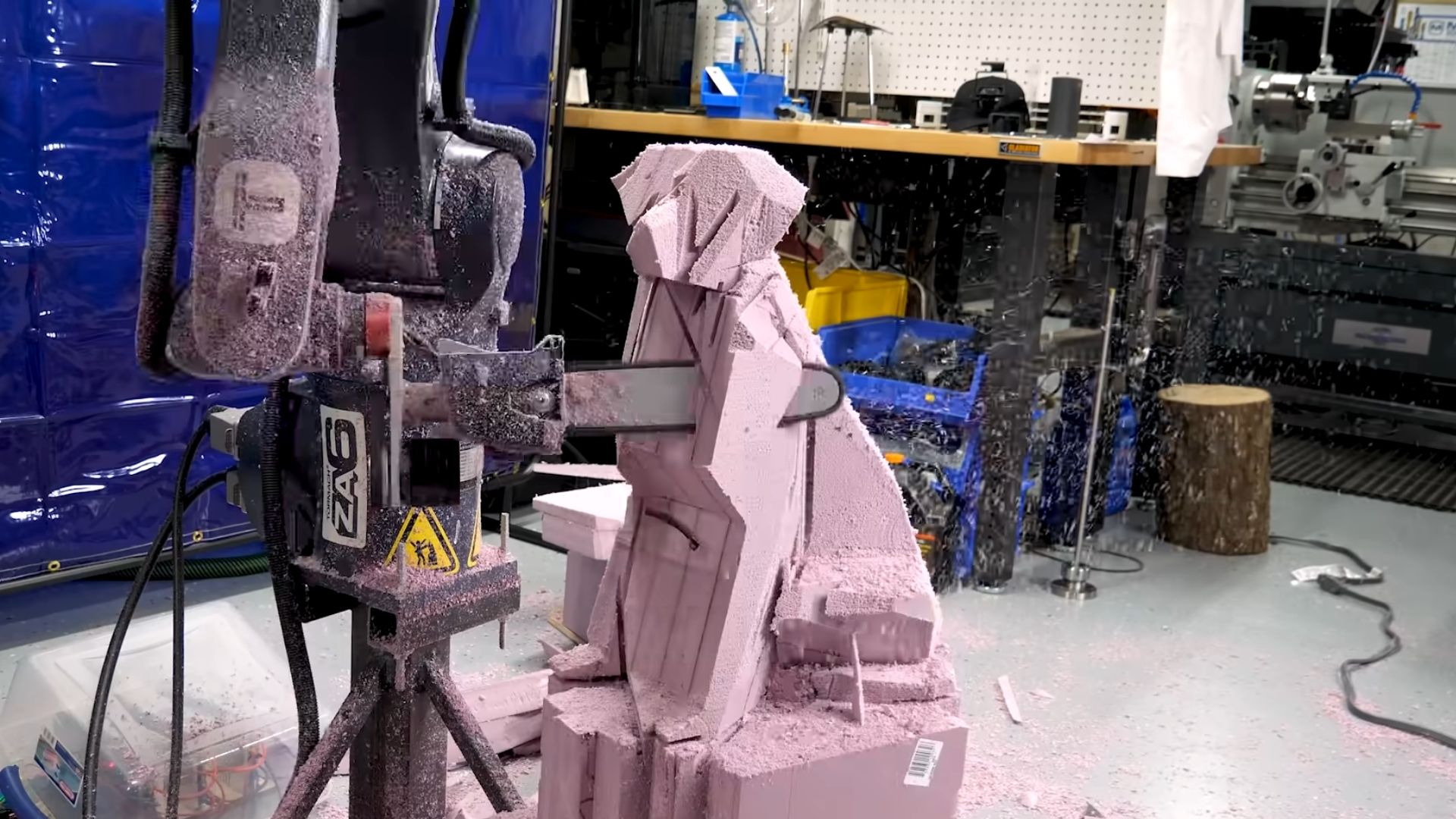 Engineer Attaches Chainsaw to the End of a Robotic Arm