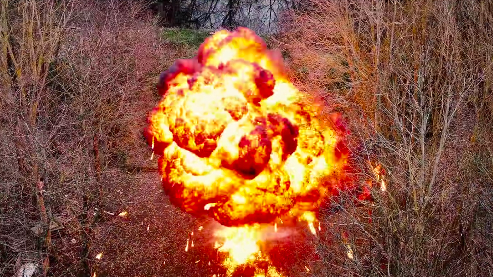 This Is Why Real Explosions Don't Look Like Those in Hollywood Movies