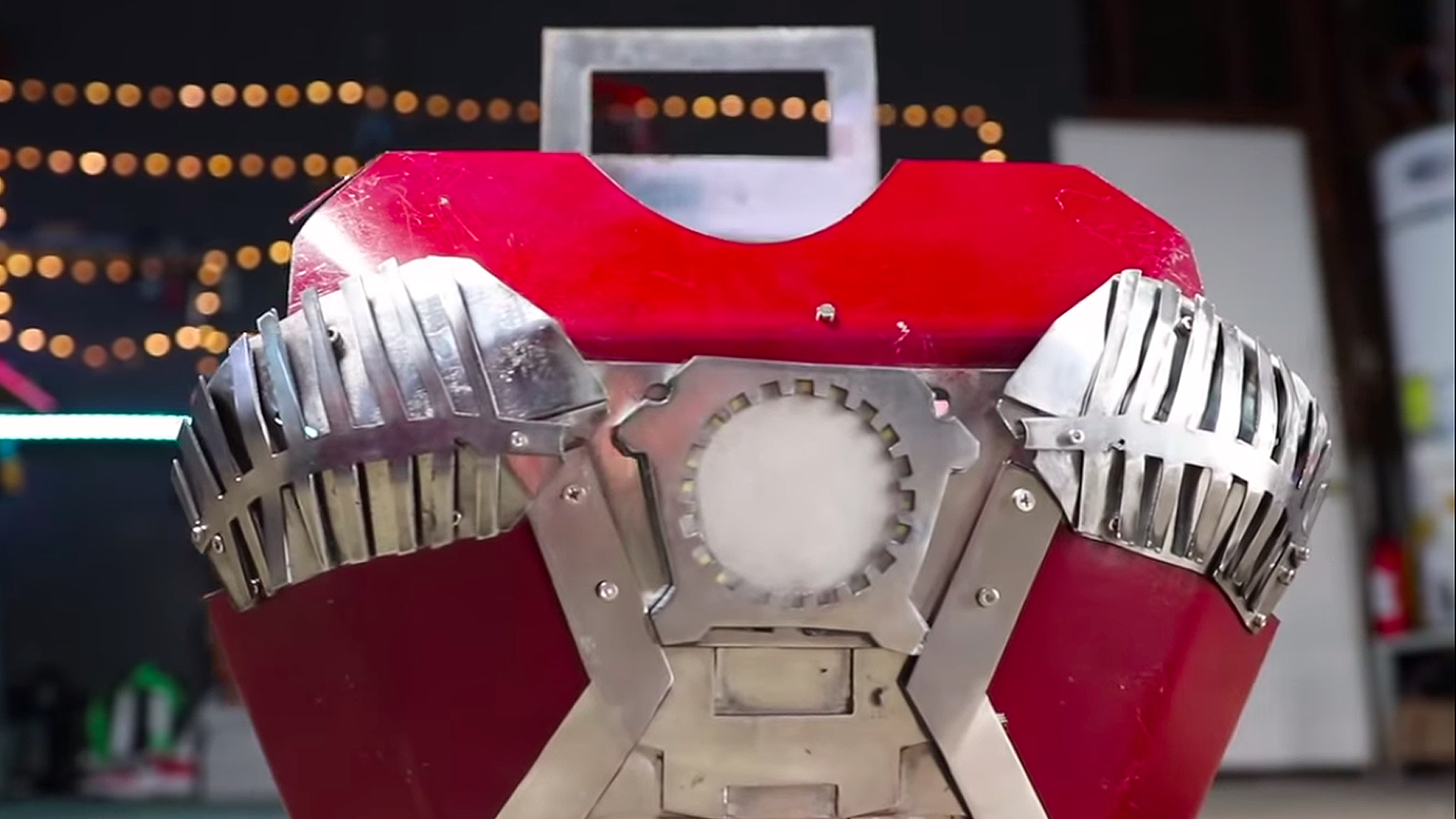 Engineer Builds Iron Man Suitcase That Can Unfold Into a Metal Suit